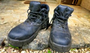 Alloy Toe vs Steel Toe: Your Guide in Deciding What to Buy